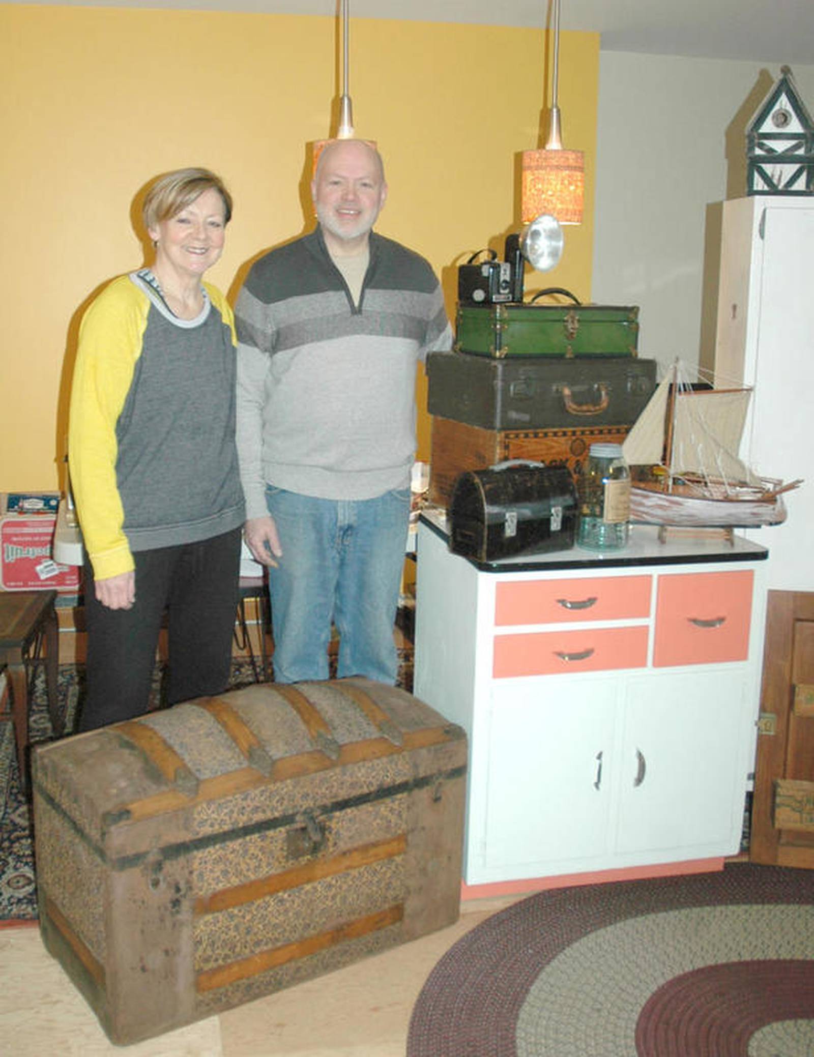 Vintage collectors offer treasures – Shaw Local