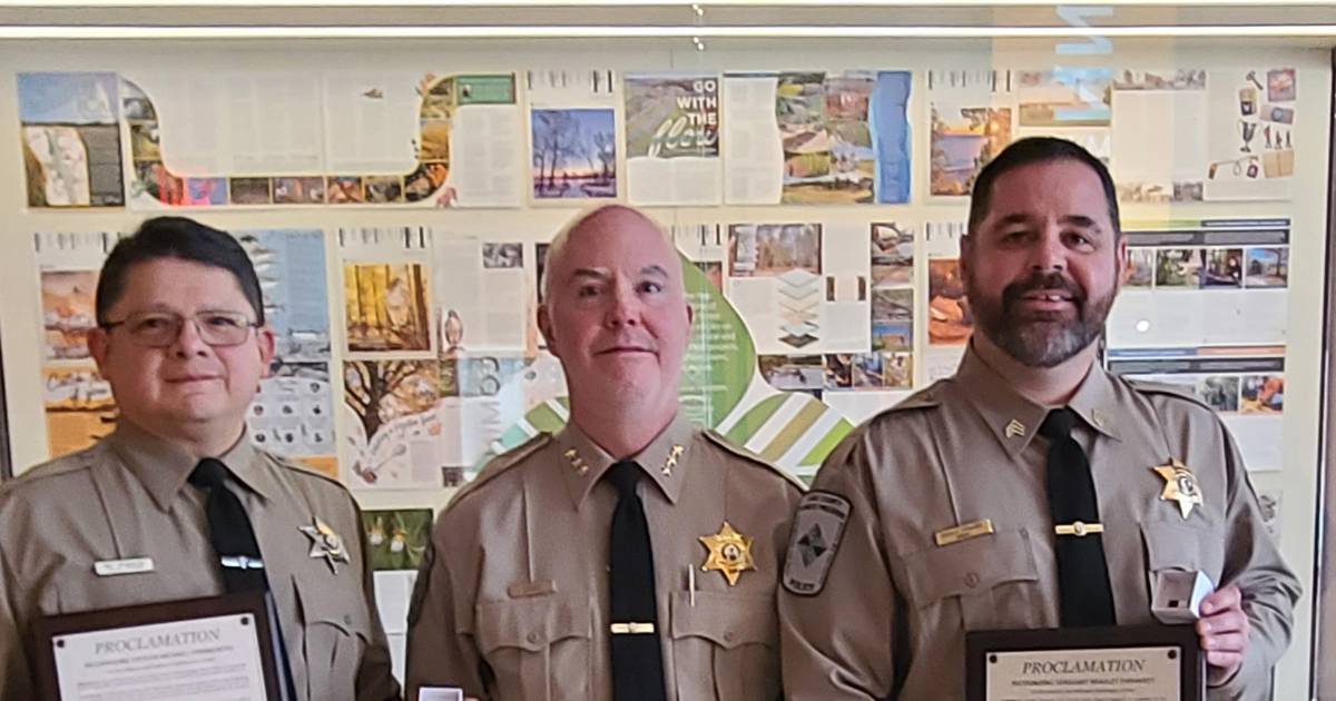 Forest Preserves officers honored for saving man in bitter cold – Shaw Local