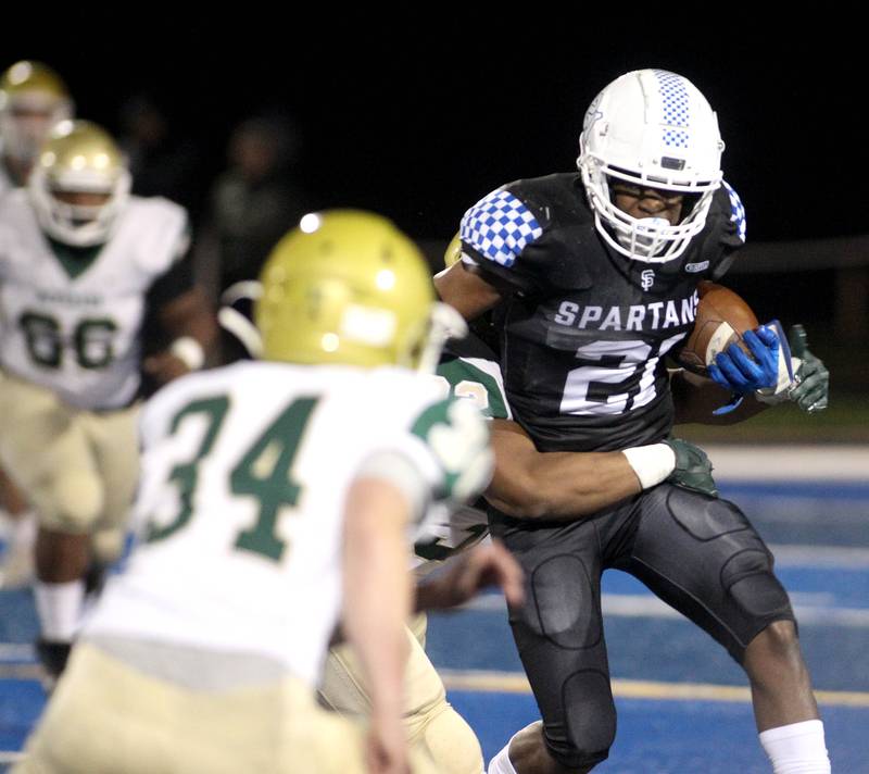 Photos: St. Francis vs. Bishop McNamara football – Shaw Local