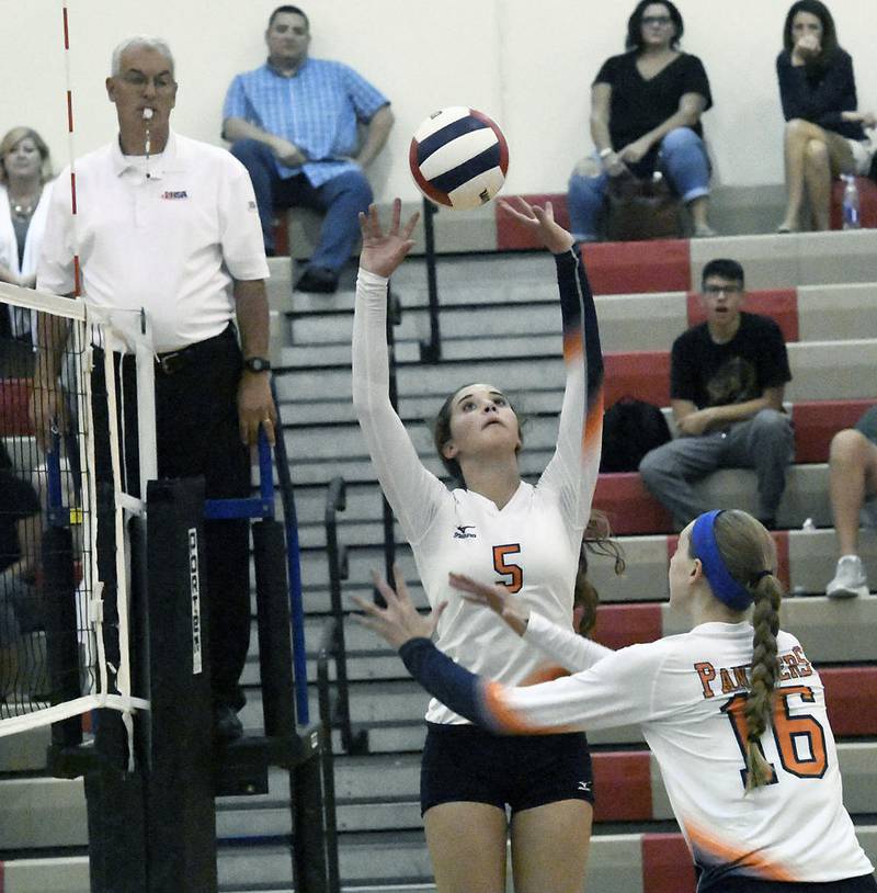 Prep Volleyball: Oswego seniors rise up at Plainield North – Shaw Local