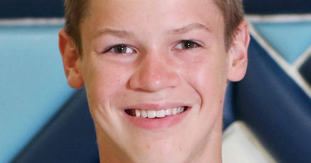 Indoor track: Elijah House sets BV school record – Shaw Local