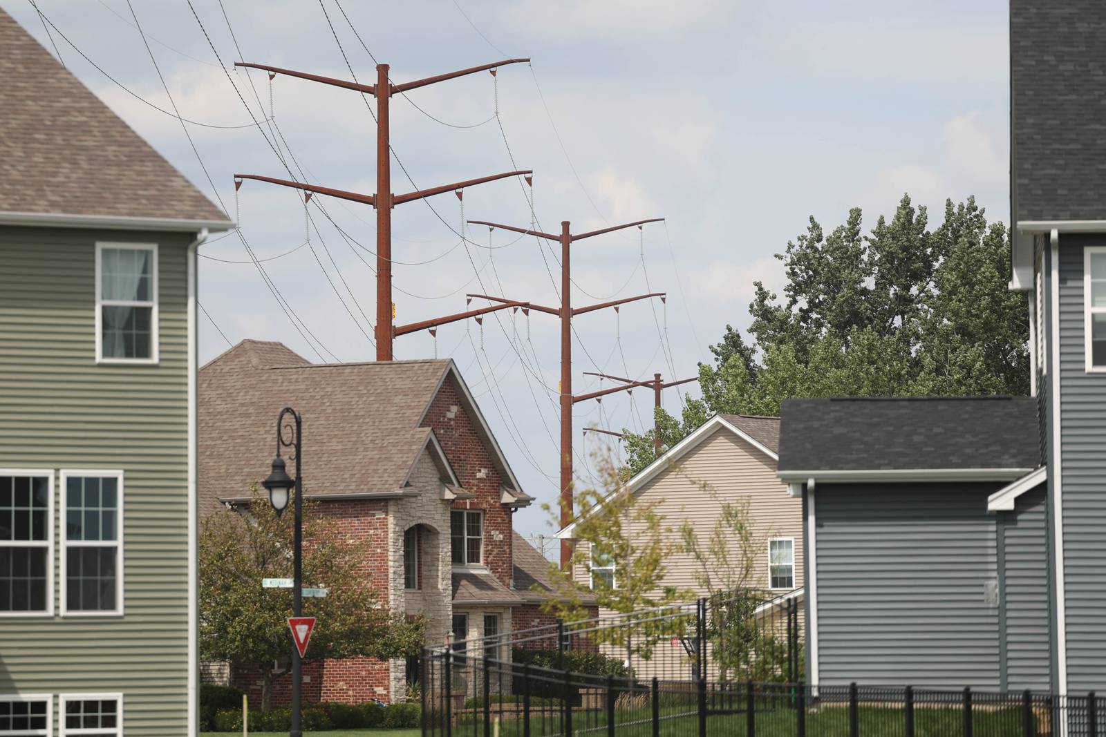 New power poles: Shorewood resident calls them ‘ominous,’ ComEd says ...