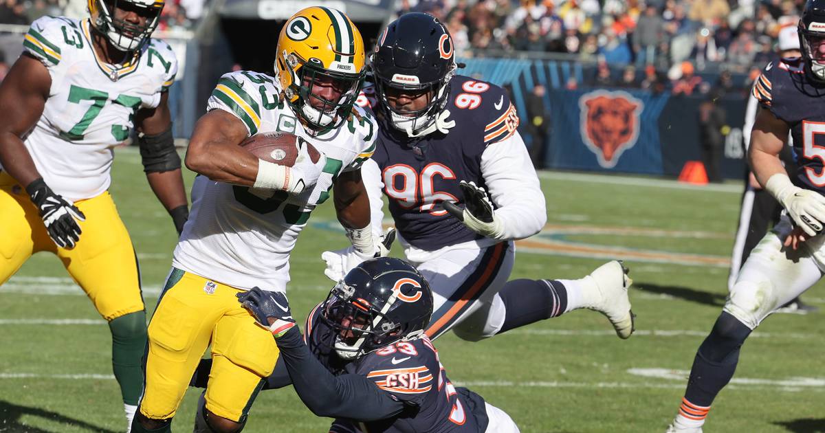 Chicago Bears notes: Defense falters late, Alex Leatherwood sees first ...