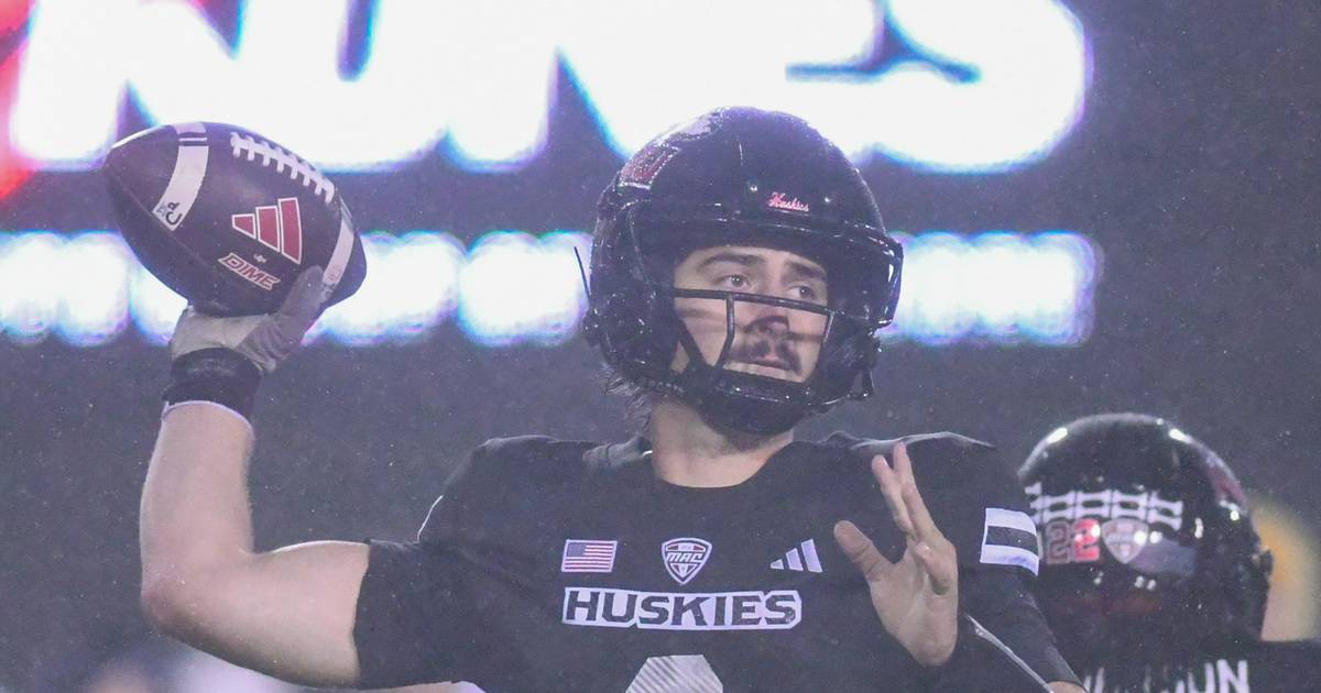 NIU starting quarterback Ethan Hampton, 2 receivers hit transfer portal ...