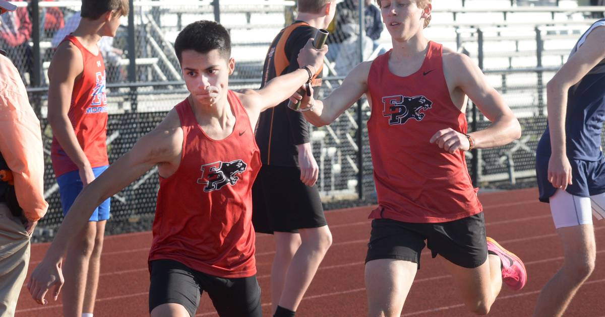 Photos: Ed Schmidt Invitational Track Meet – Shaw Local