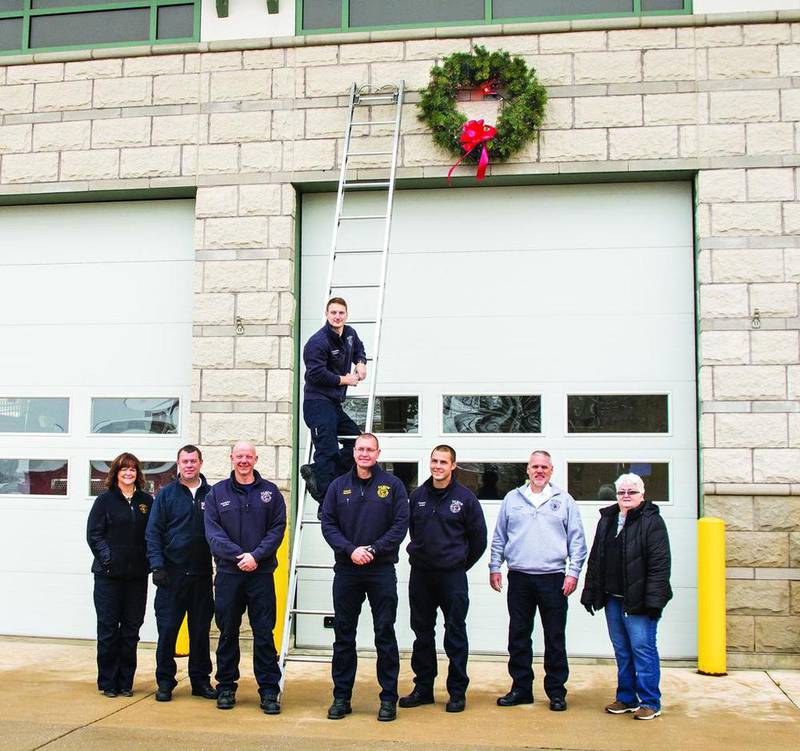 Dixon firefighters see red for the holidays – Shaw Local