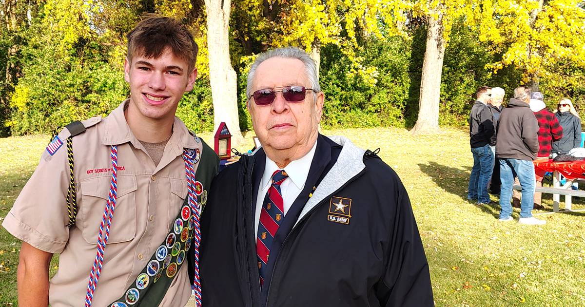 Marsek earns Eagle Scout honors for bench project – Shaw Local