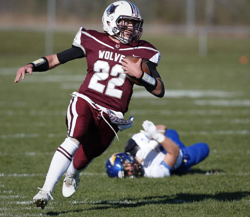 High school football: Prairie Ridge pummels Lake Forest in Class 6A ...