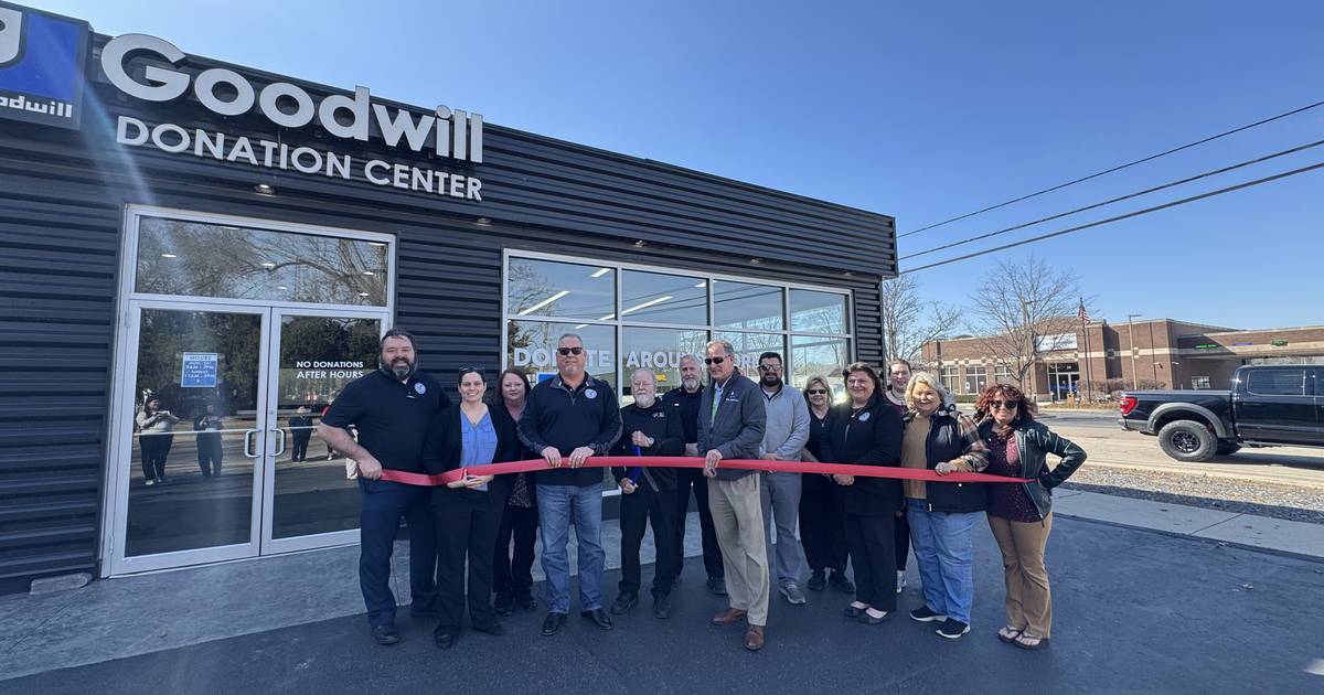 Goodwill opens new donation center in Coal City – Shaw Local