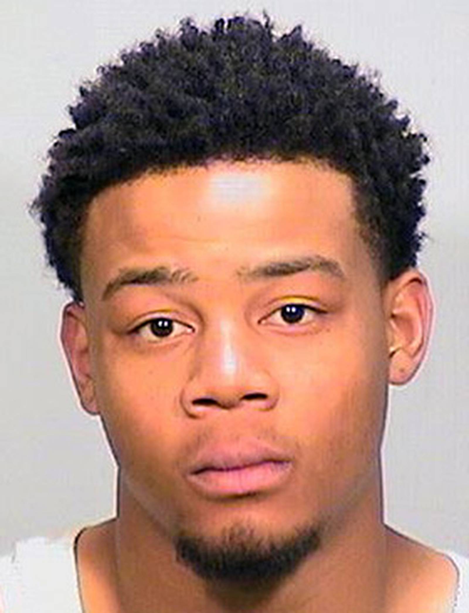 21-year-old Lake County employee charged with theft – Shaw Local