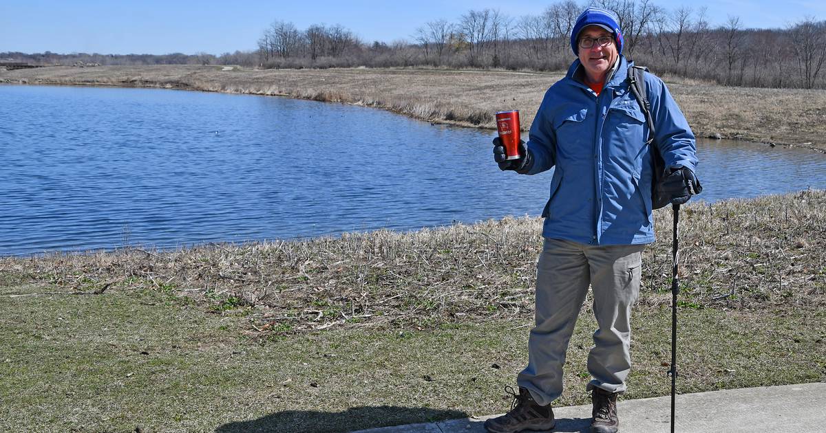 Bolingbrook resident first to complete Forest Preserve’s 95-mile trail ...