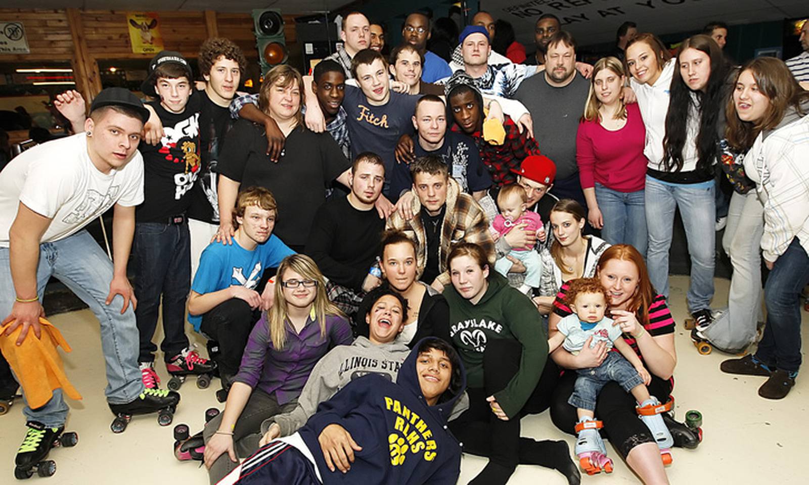 ‘Rink rats’ take last skate at local roller rink – Shaw Local