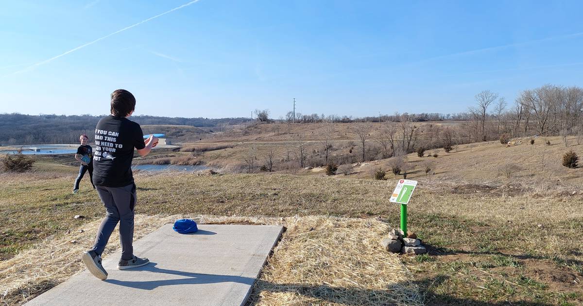 18-basket disc golf course opens at Rotary Park – Shaw Local