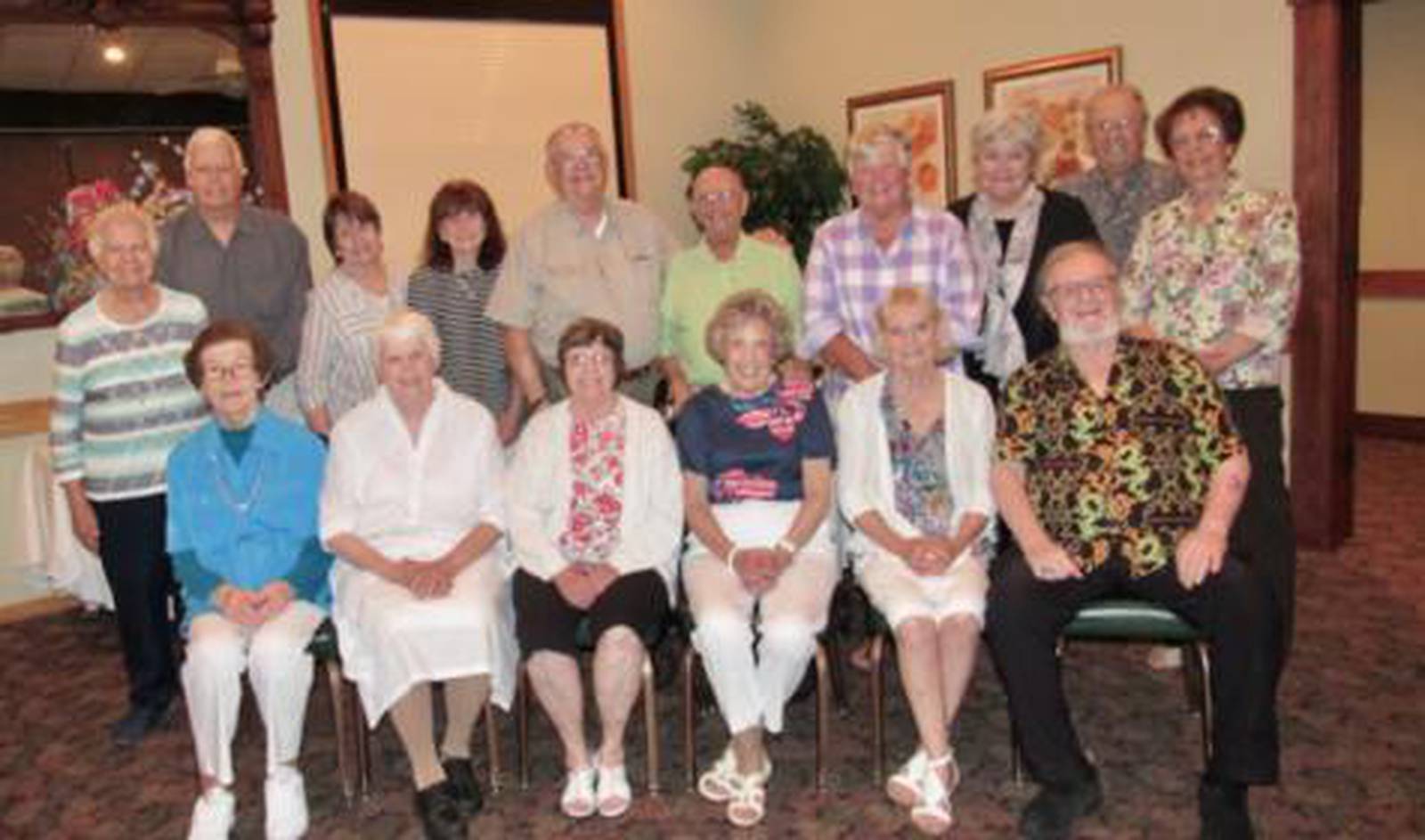 Joliet school celebrates 65th year reunion – Shaw Local
