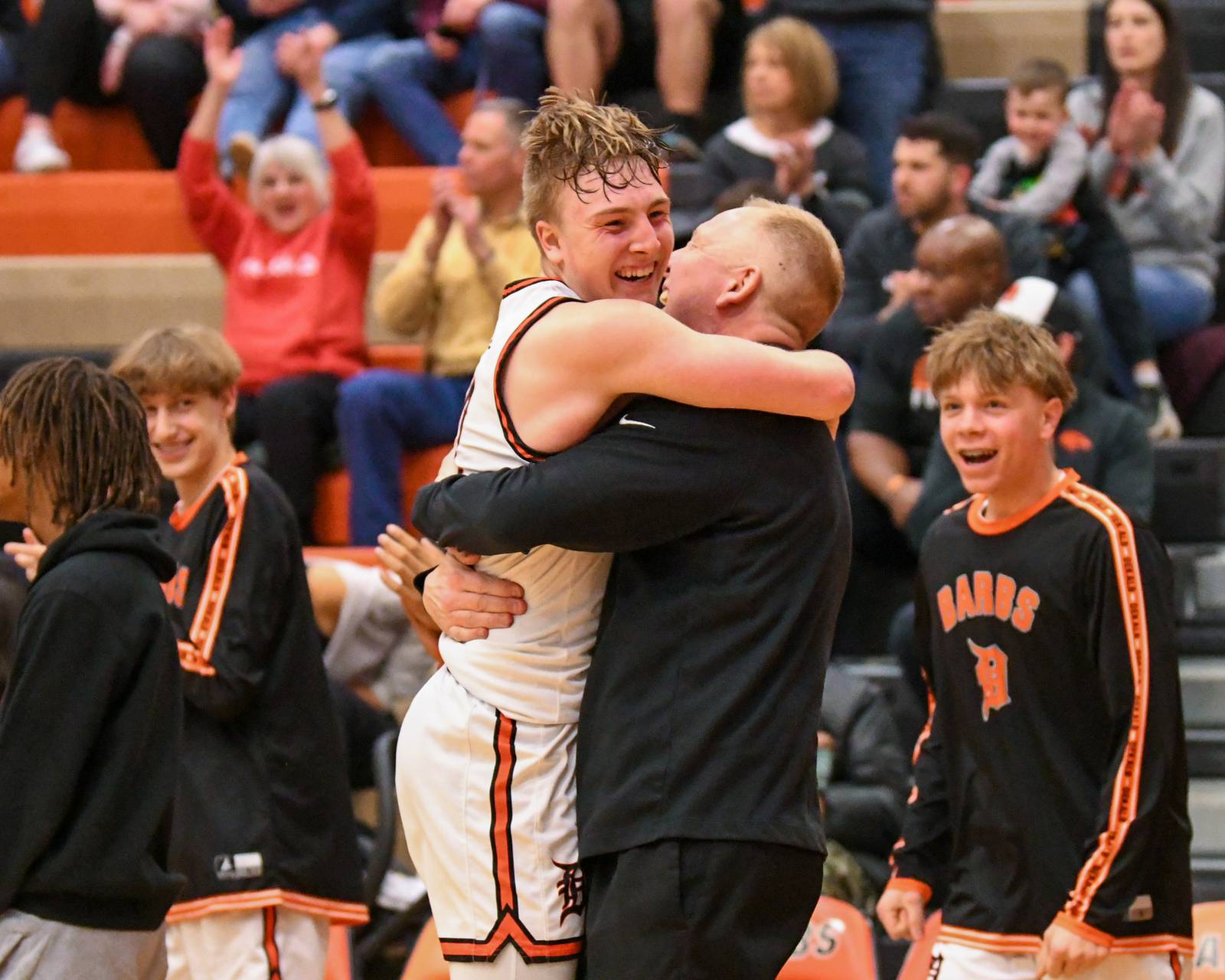 2024 Daily Chronicle Boys Basketball Player of the Year: DeKalb’s Sean ...