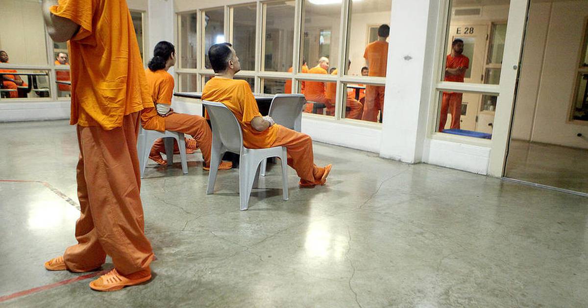 Kane County adopts a tool to help judges determine defendants' bond ...