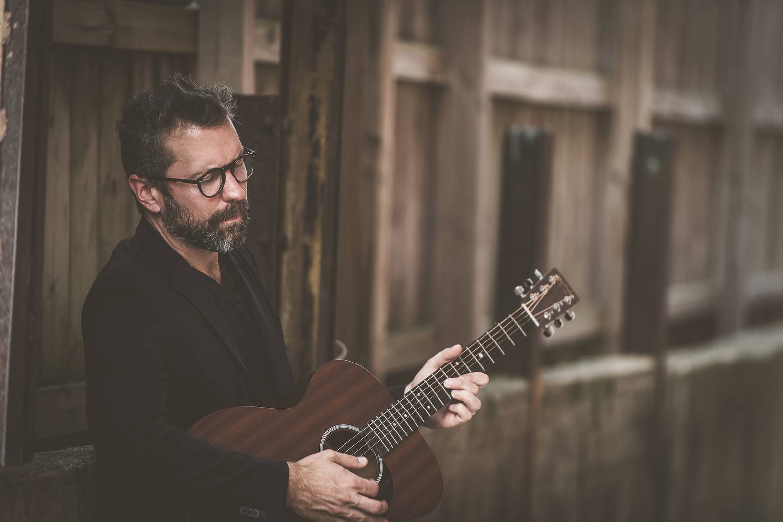 Journeyman tribute band to pay homage to guitarist Eric Clapton at Raue ...