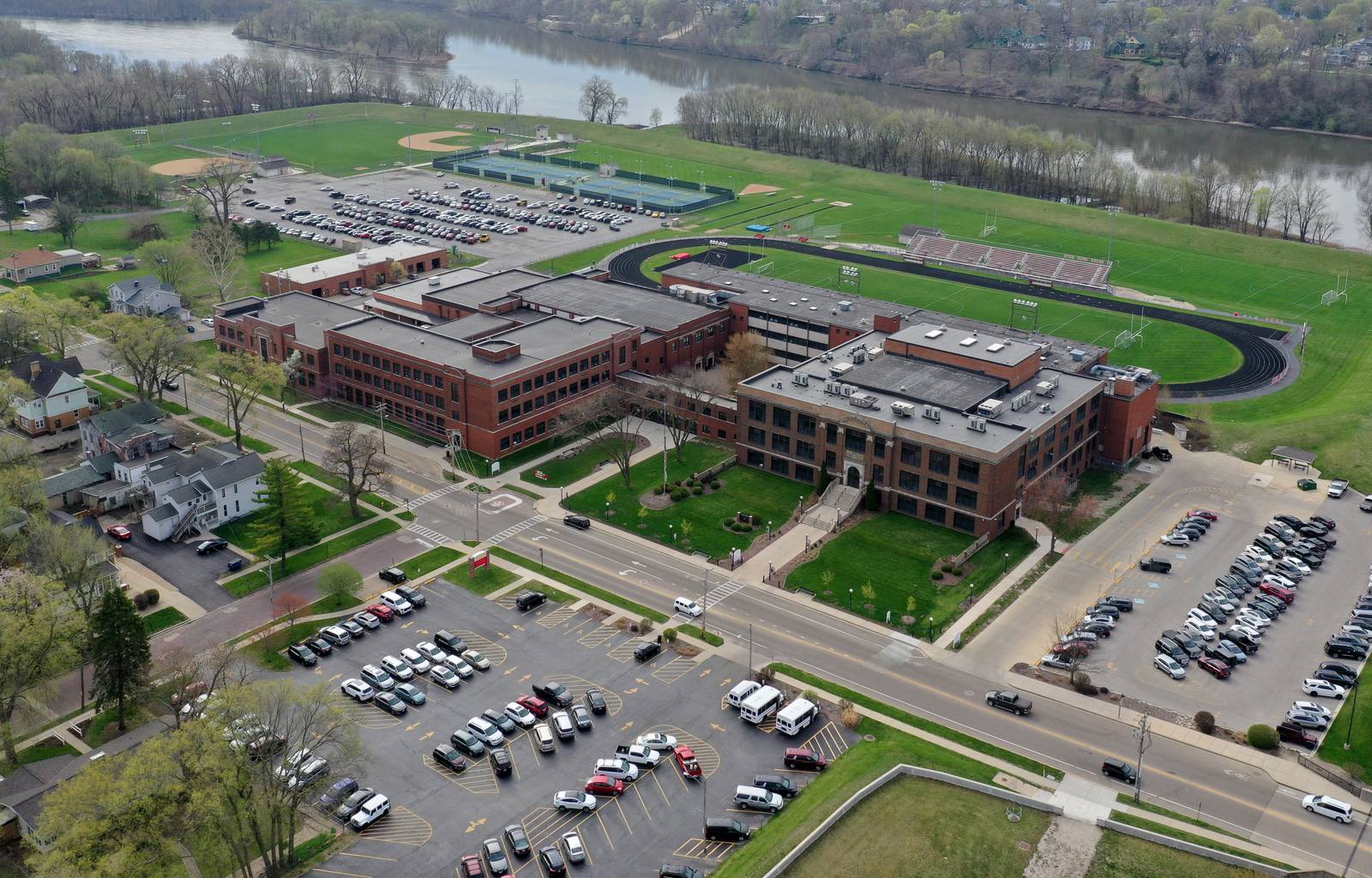 Deadline approaching for Ottawa High School Hall of Fame nominations ...