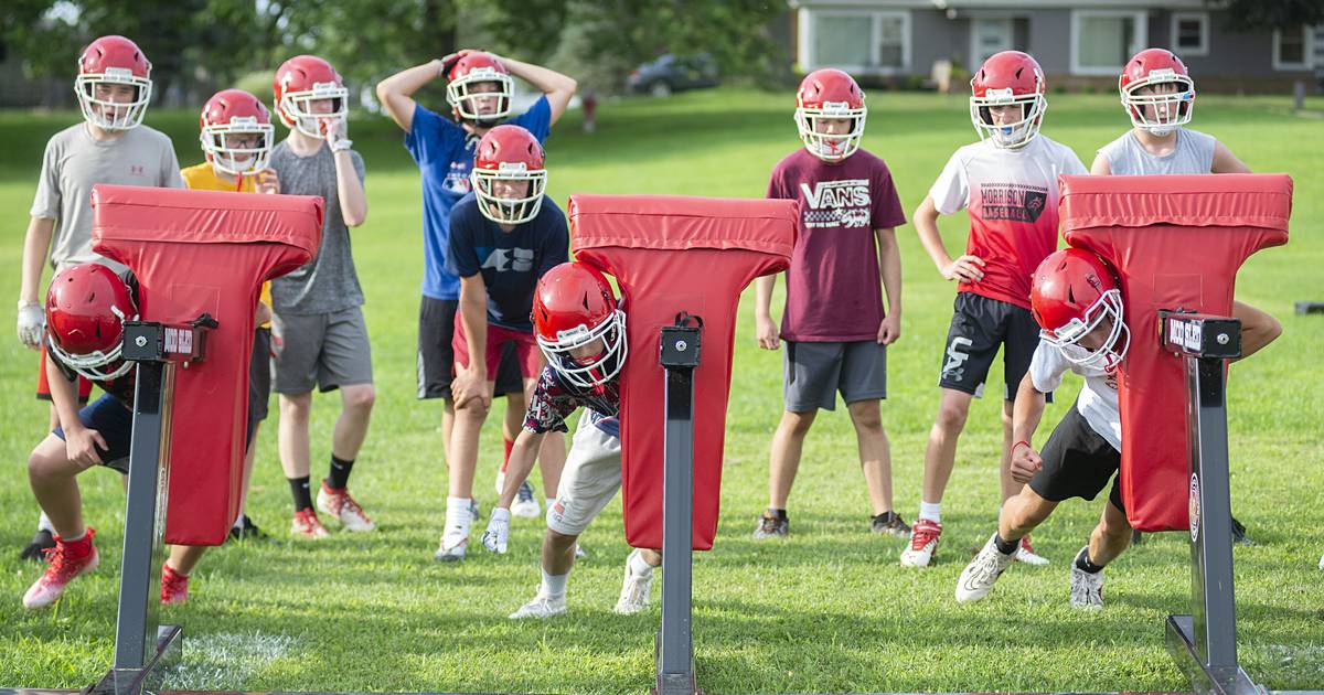 Live Coverage: Week 4: Hall vs. Morrison football – Shaw Local