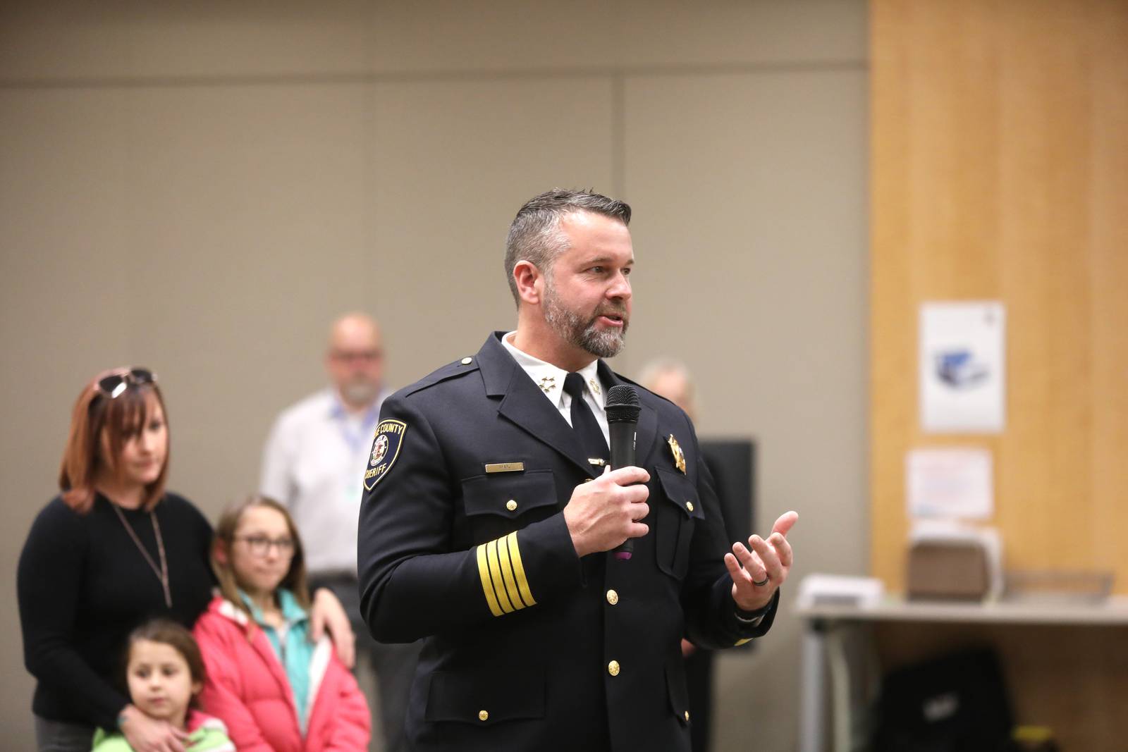 ‘Embarrassed to have a D next to my name’: Kane sheriff faults fellow ...