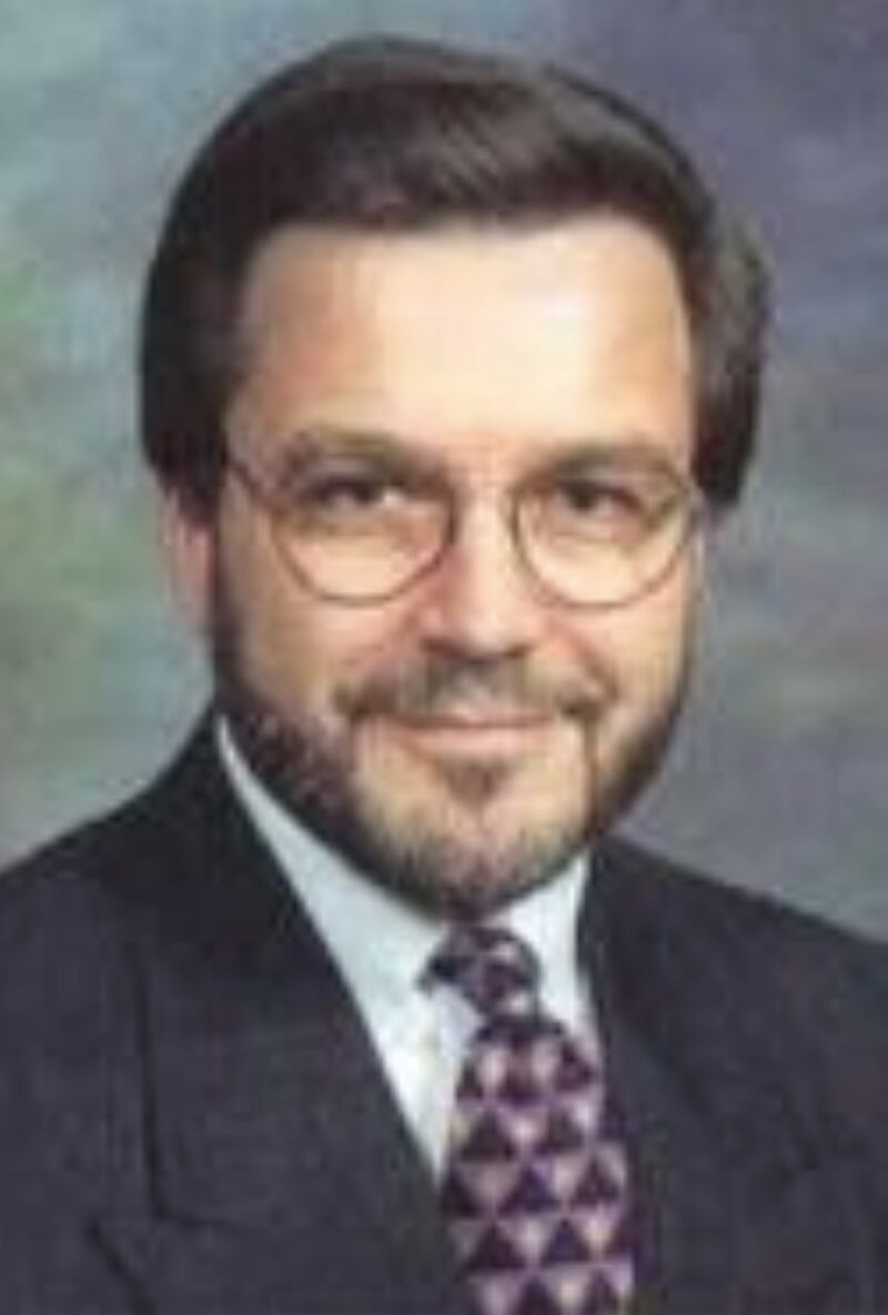 Jeffrey Mladenik of Hinsdale: CEO, minister, husband, father was on ...