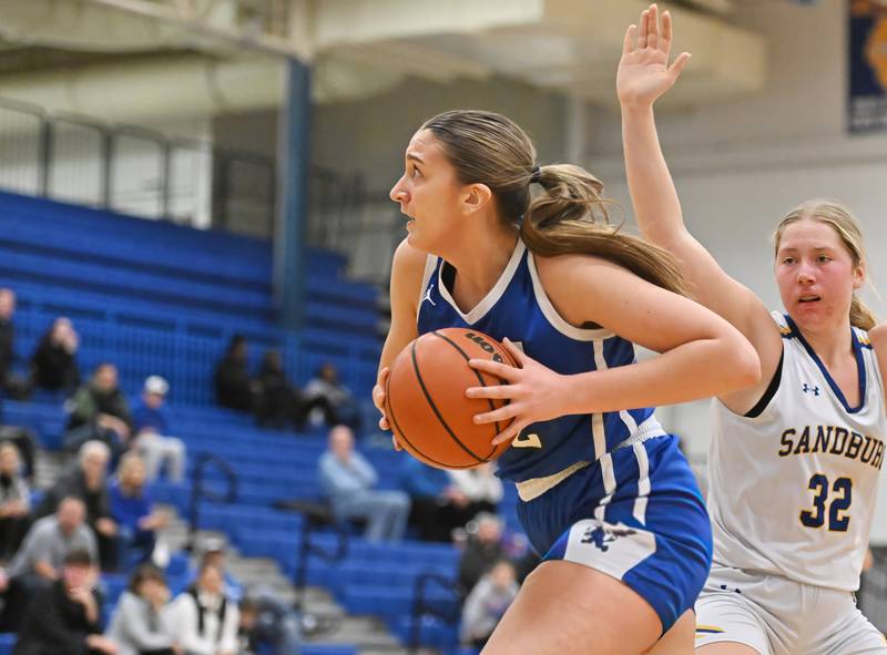 Photos: Lincoln-Way East vs. Sandburg Girls Basketball – Shaw Local