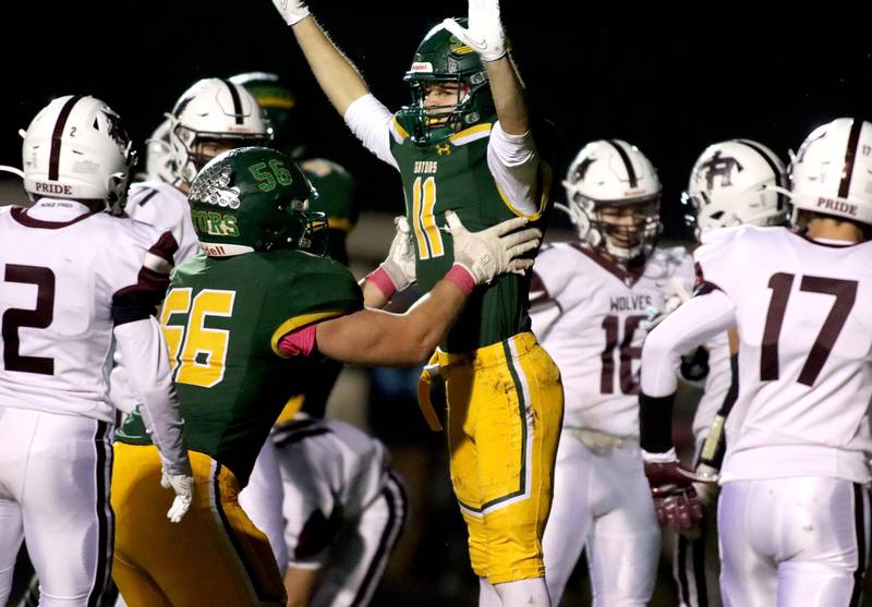 Photos: Prairie Ridge vs. Crystal Lake South Week 8 Football – Shaw Local