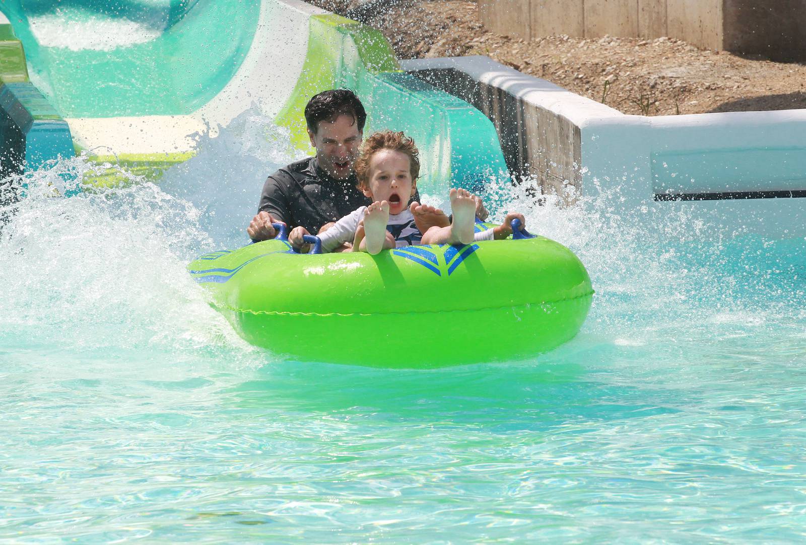 Interest in ‘world’s largest water coaster’ at Hurricane Harbor surges ...