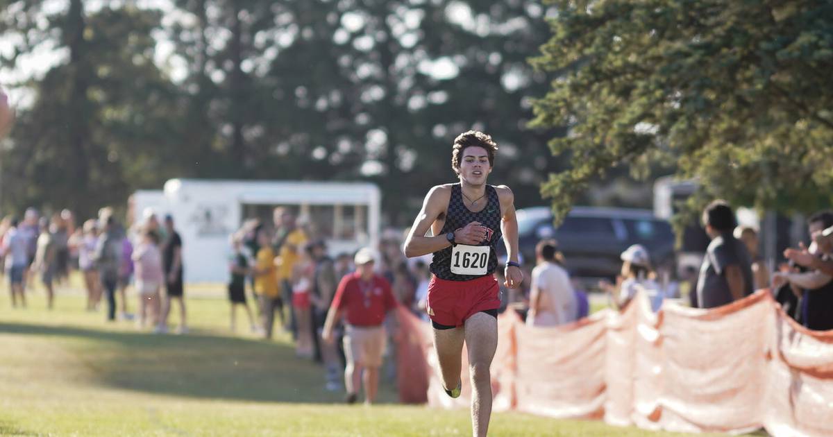 Cross country: Benet’s Finn Richards, Delilah Helenhouse take ...