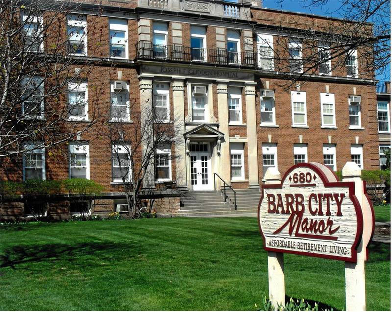 Barb City Manor awarded $5K grant from DeKalb Township – Shaw Local