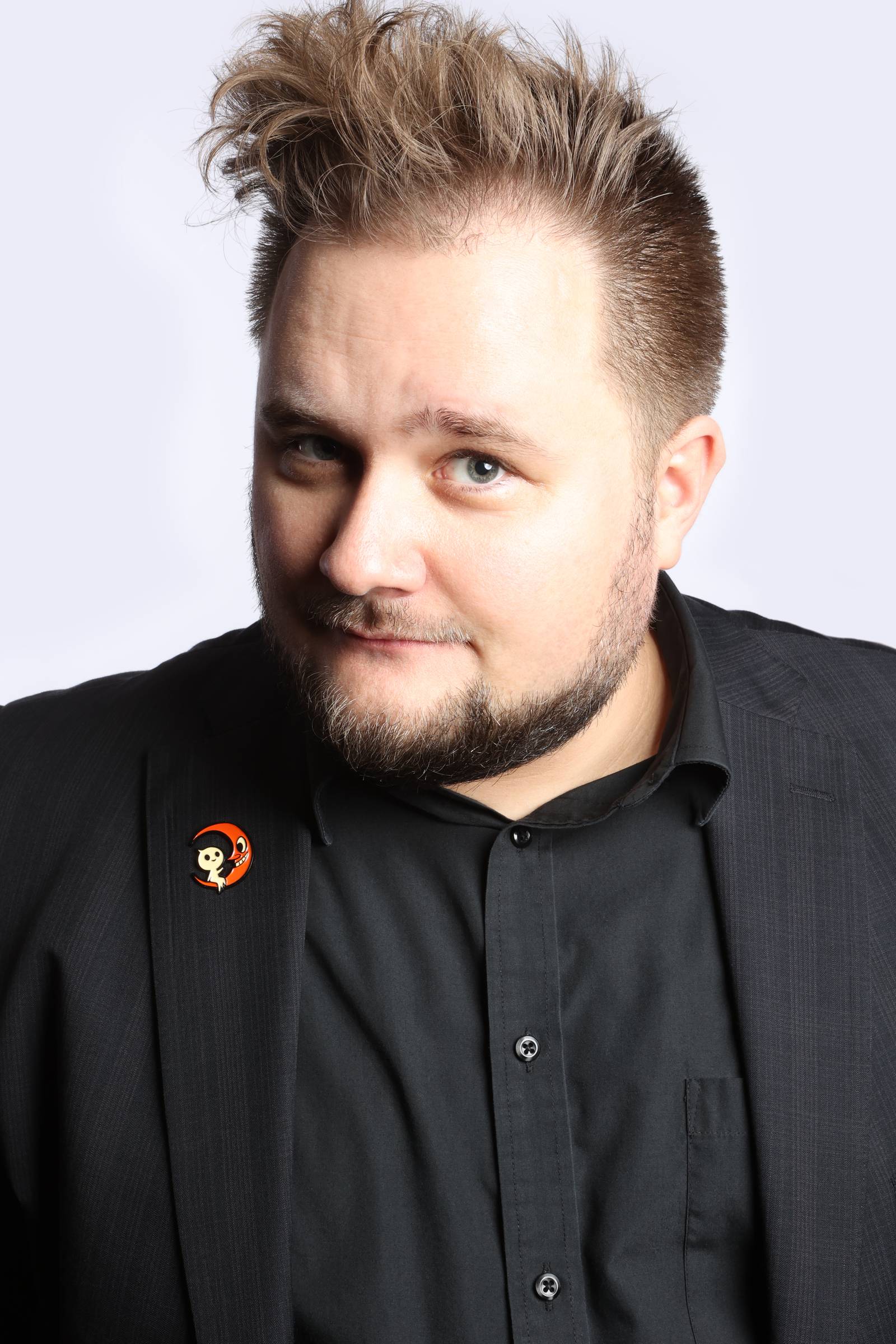 Review: Joe Diamond brings magic to unique role as artist – Shaw Local