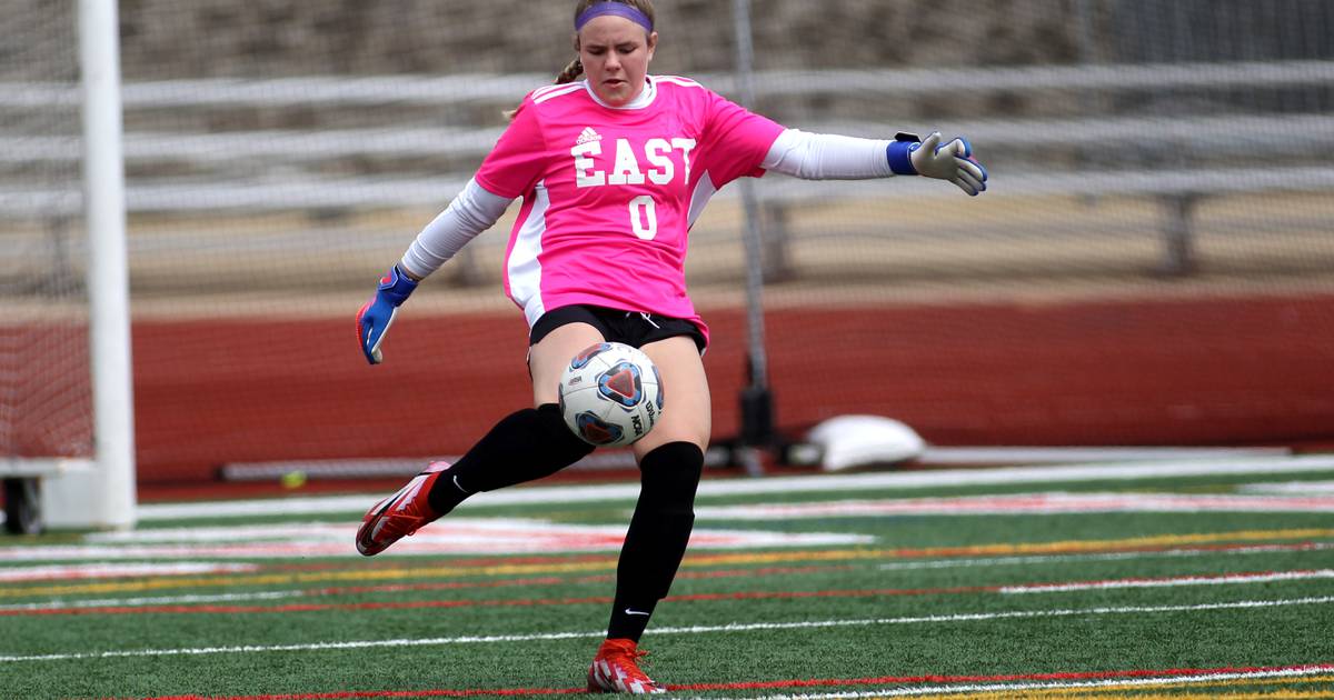 Girls Soccer notes: Oswego East goalkeeper Sam McPhee shows no fear ...