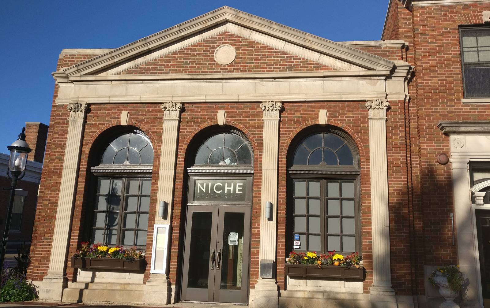 Mystery Diner in Geneva: Niche a special place for creative cuisine ...