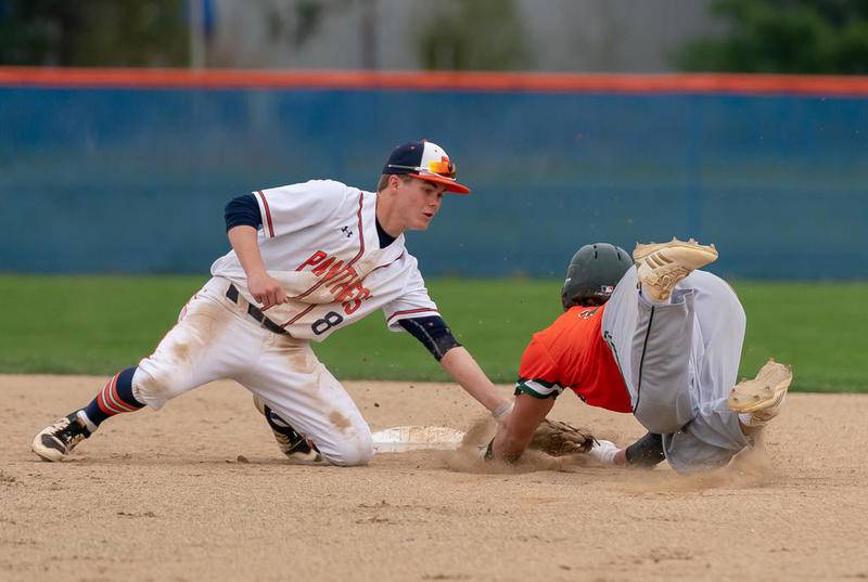 Baseball: Illinois recruit Cal Hejza to lead a young Oswego team – Shaw Local