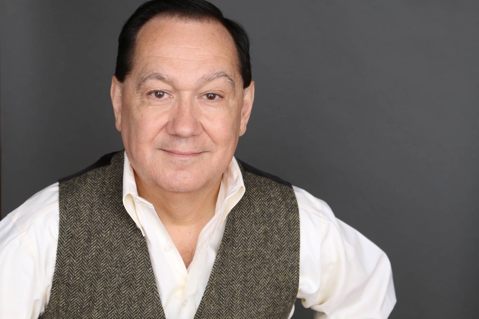 Review: Local actor pens fresh adventures of Sherlock Holmes – Shaw Local