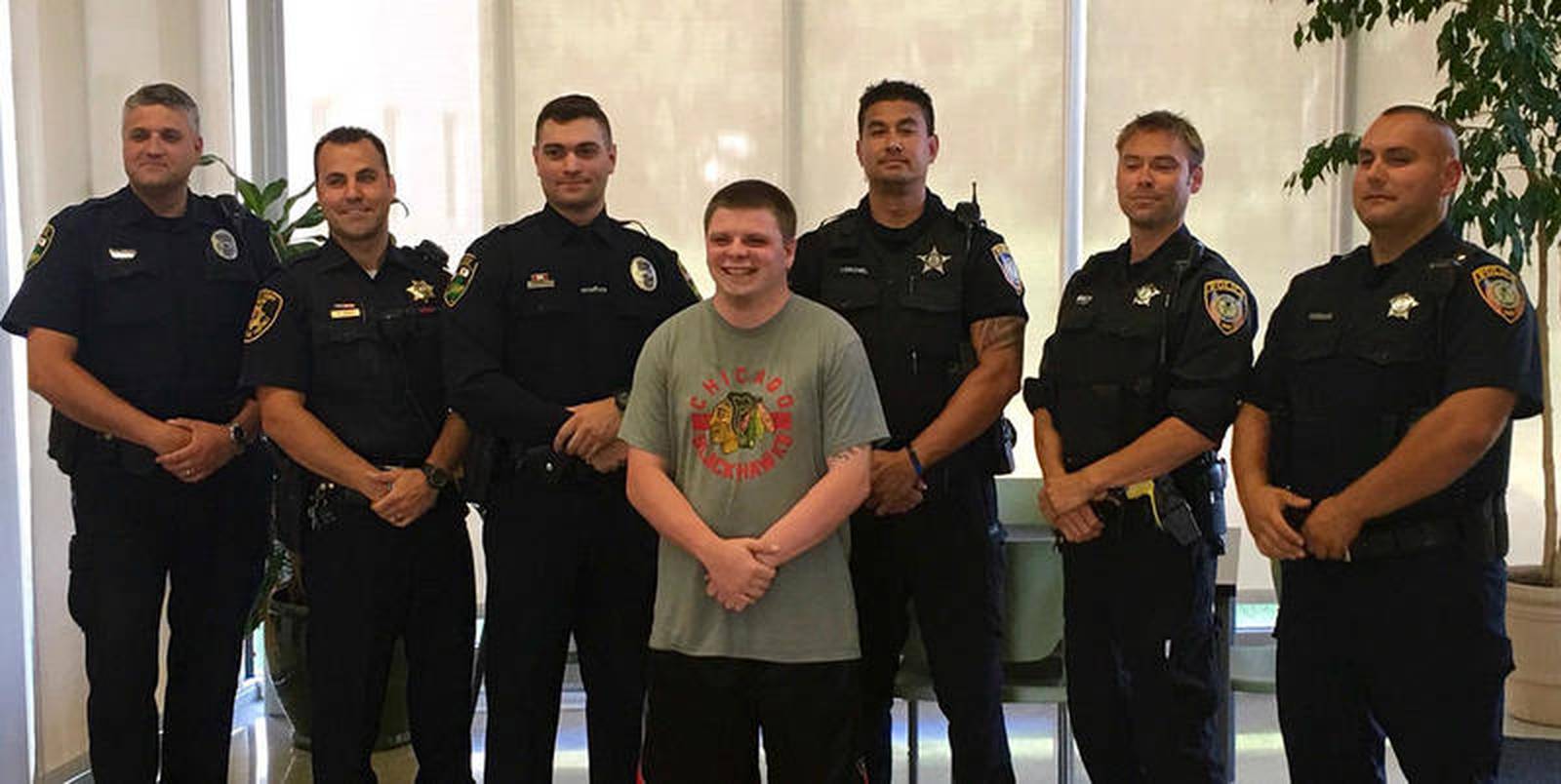 DeKalb County police officers honored for heroics – Shaw Local