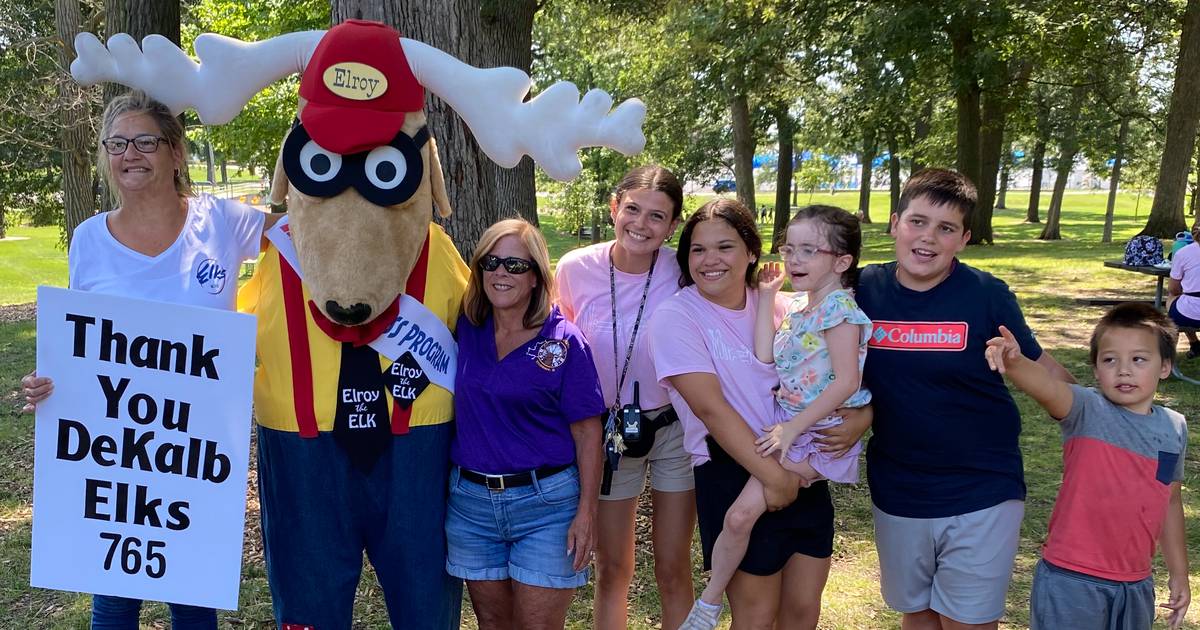 DeKalb Elks Lodge donates to Kishwaukee recreation group for Camp Maple ...