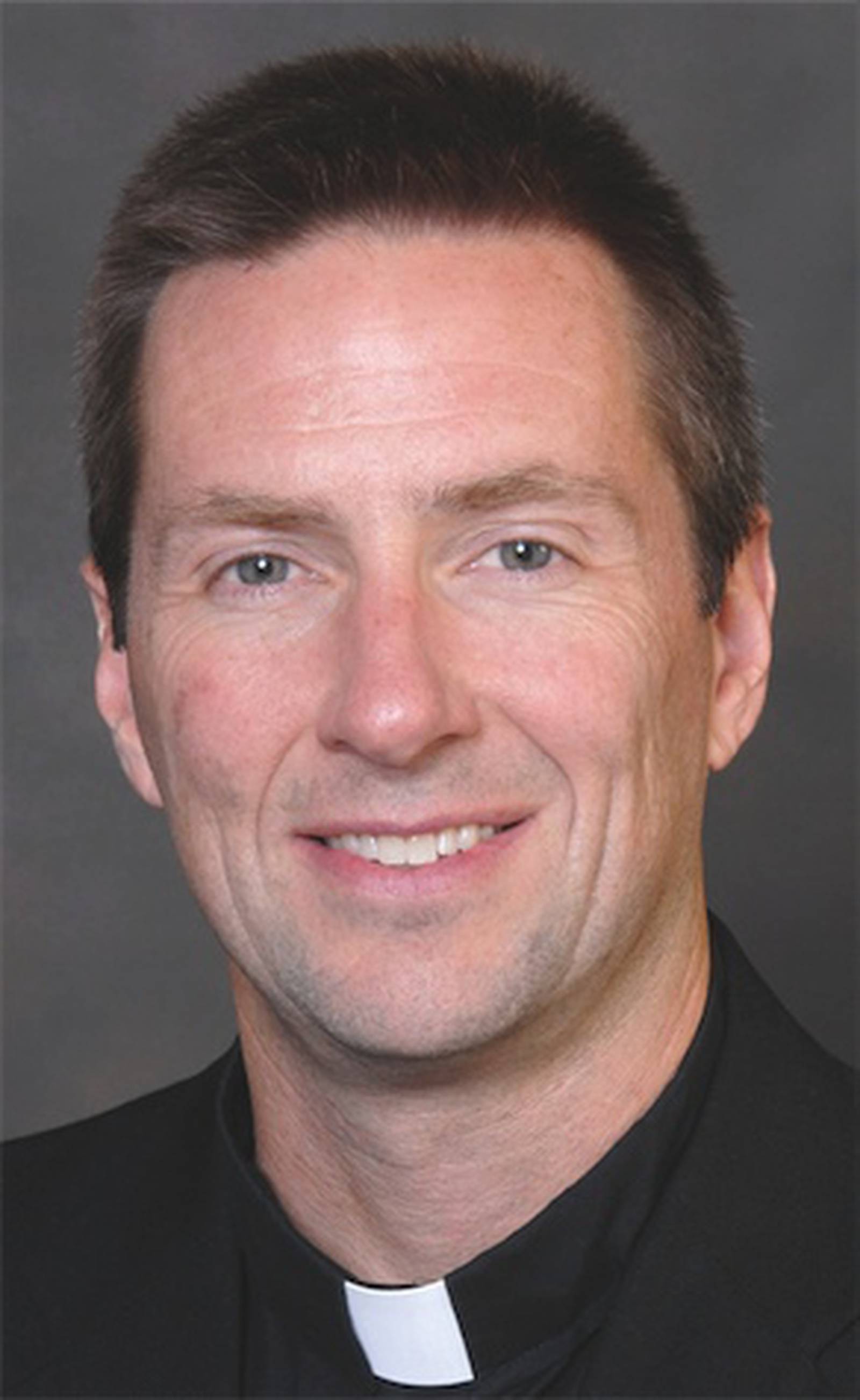 New priest heads to Sacred Heart Church – Shaw Local