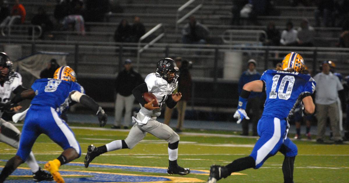 Bolingbrook football remains focused entering second round against ...