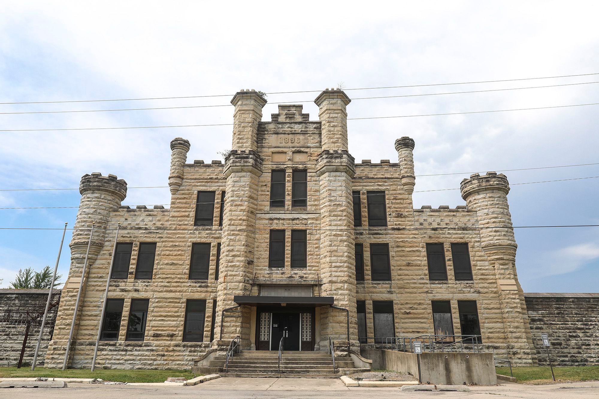 Joliet Prison Is Still Open