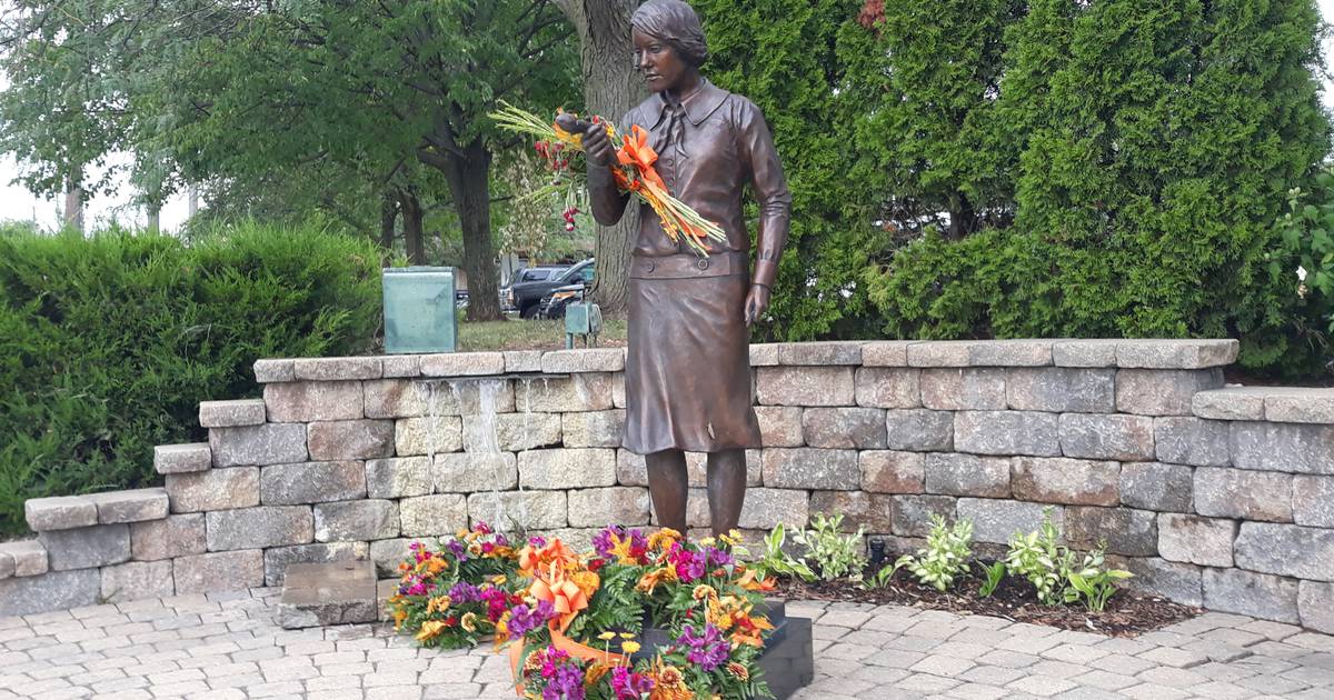 Radium Dial girls remembered on 10th anniversary of Ottawa statue ...