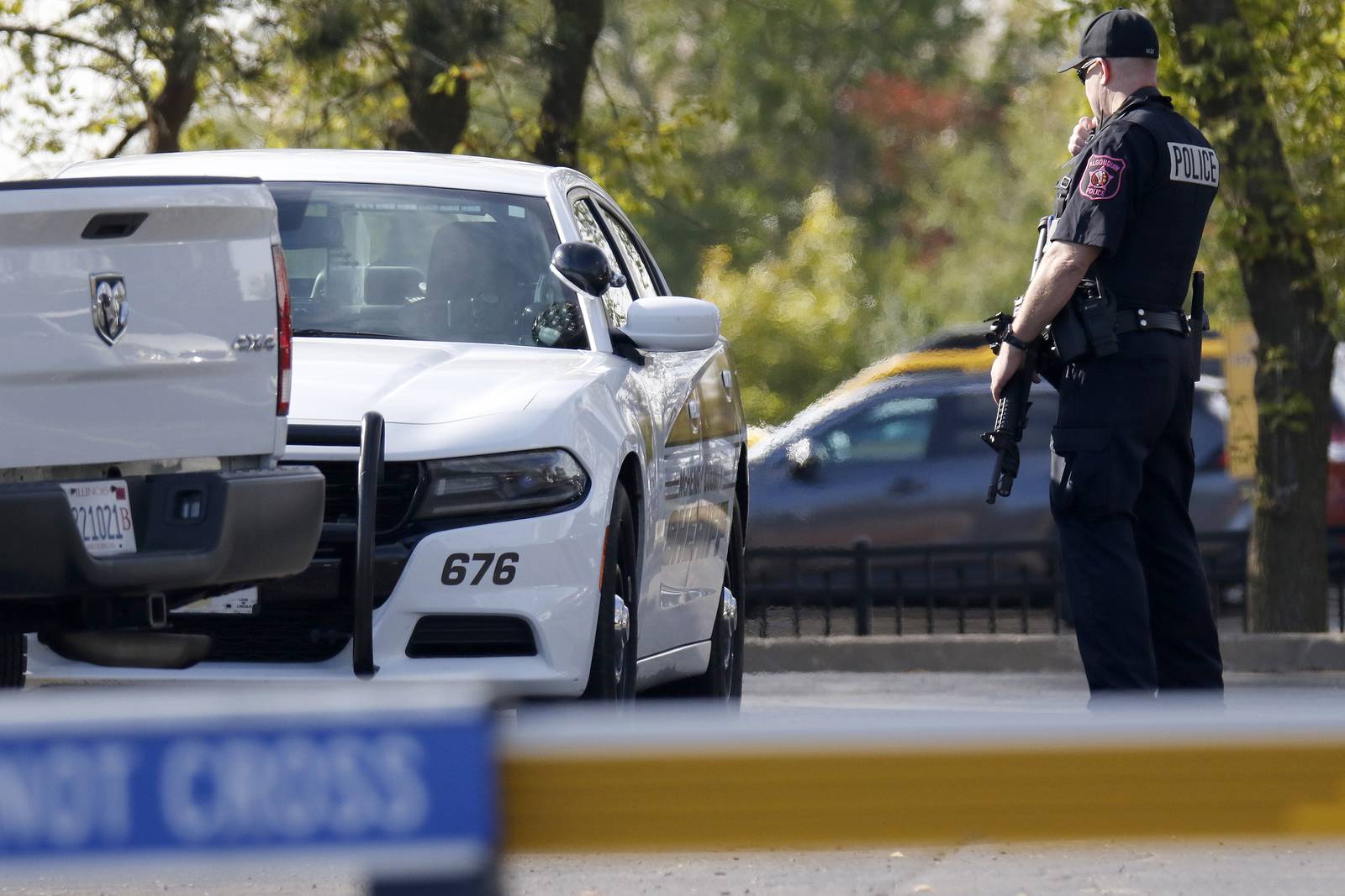 Chicago man arrested after nine hours of negotiations at Holiday Inn ...