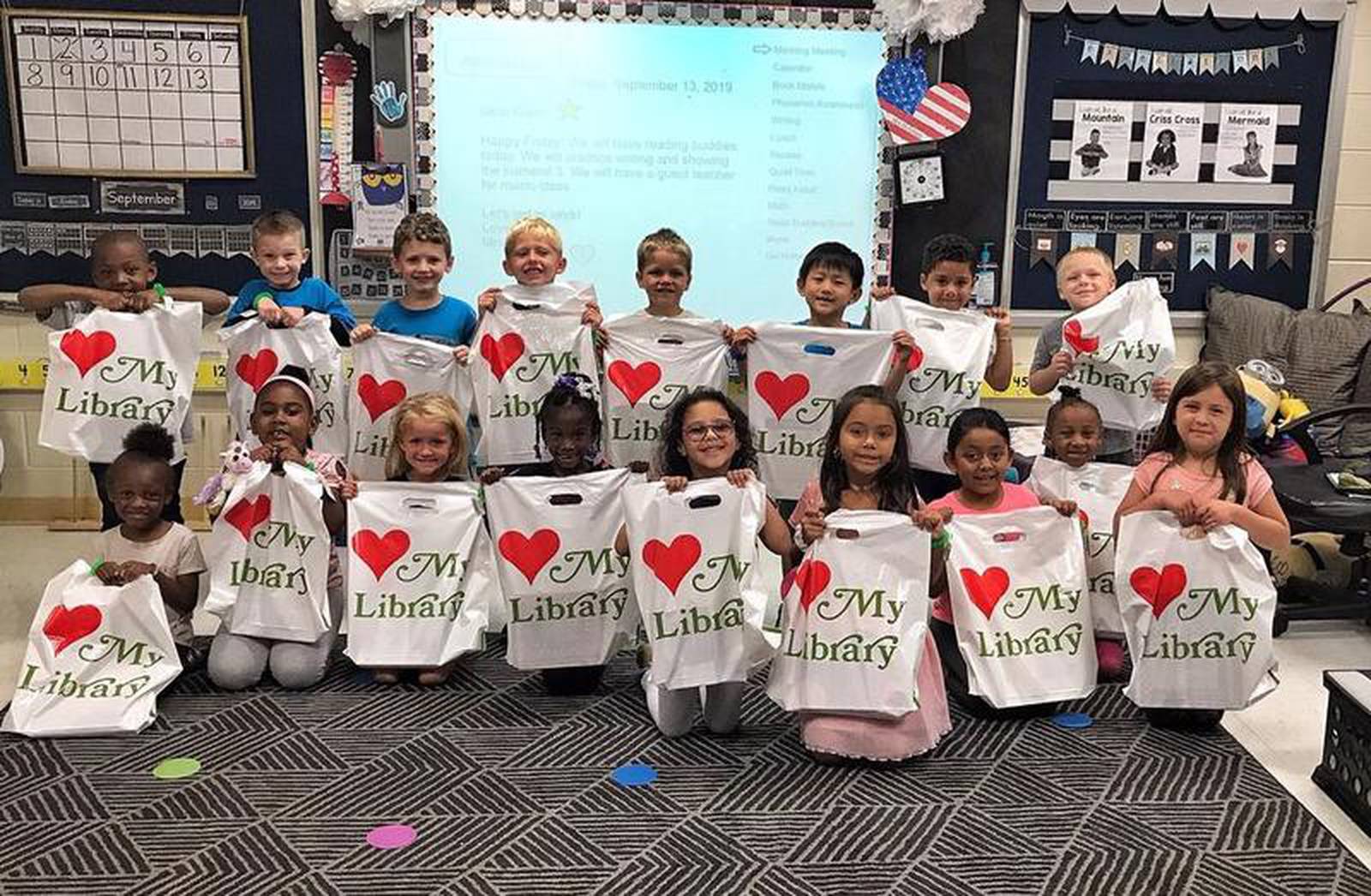 Library visits Bolingbrook students – Shaw Local