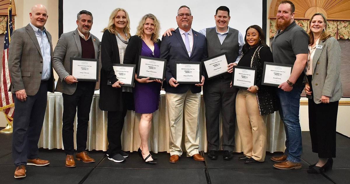 Award winners from the Grundy Economic Development Commission and ...