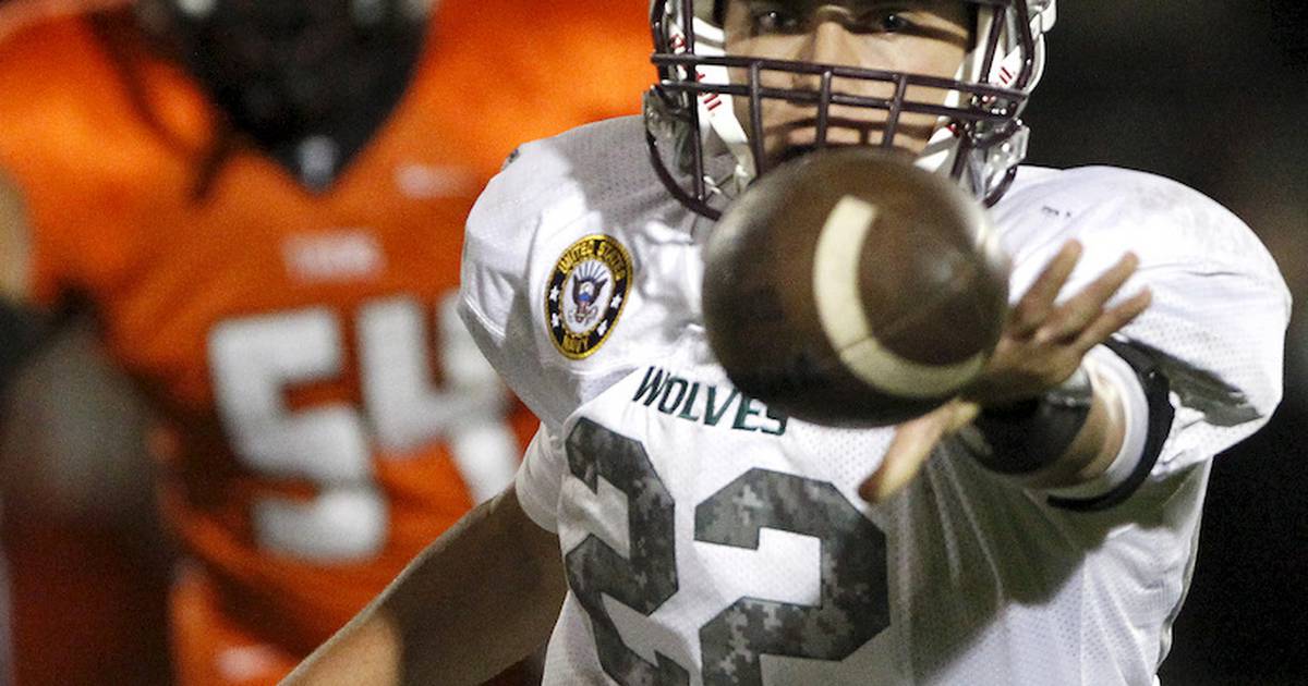 High School Football: Cary-Grove No. 3; Prairie Ridge jumps to No.6 in ...