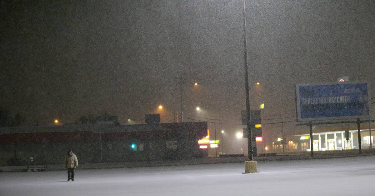 Photos: Snow begins to fall across the Illinois Valley – Shaw Local