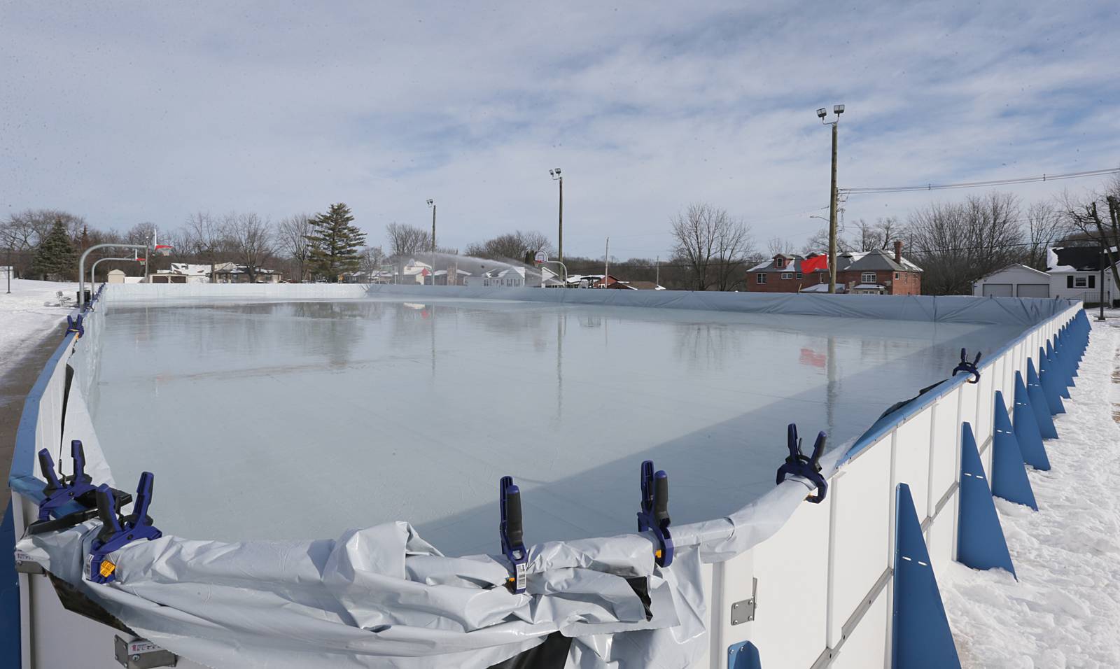 Photos: Peru ice rink to open this weekend – Shaw Local