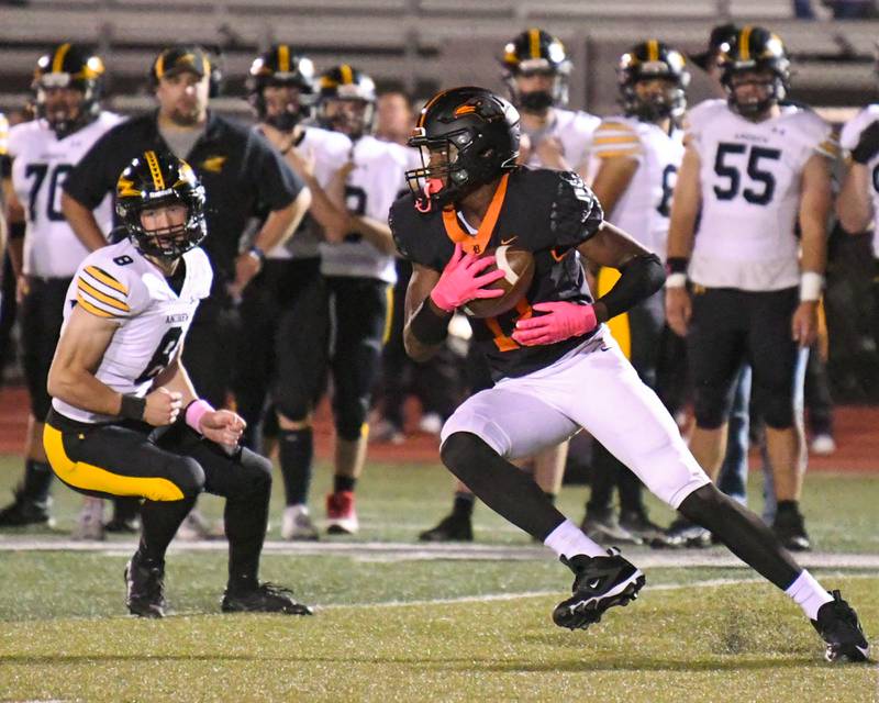 Photos: DeKalb's Davon Grant, 2025 Daily Chronicle Boys Athlete of the Year – Shaw Local