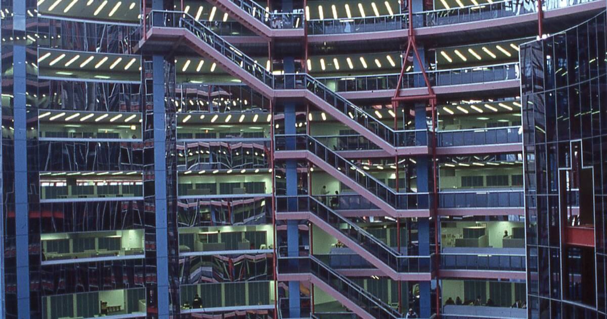 Acclaimed architect Helmut Jahn being remembered by local architects ...