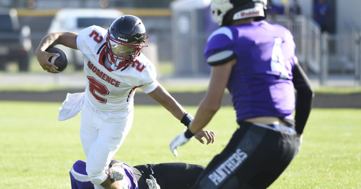 Photos: Manteno hosts Momence in pre-season football scrimmage – Shaw Local